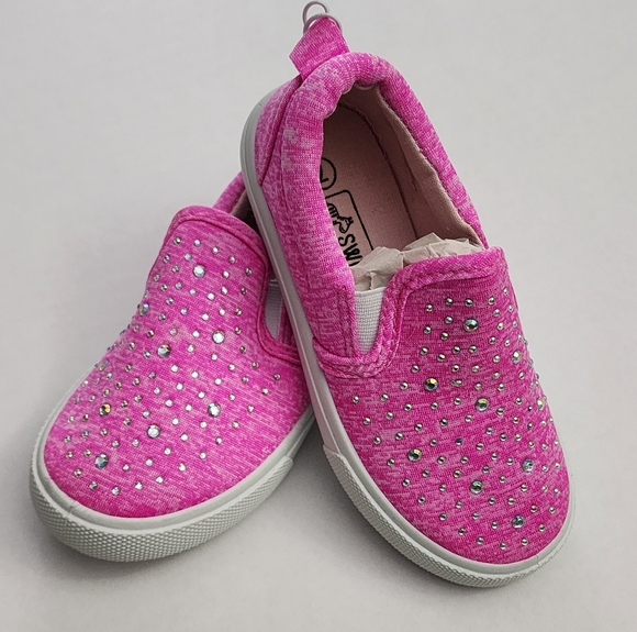 Swiggles | Shoes | Nwot Swiggles Sparkley Slip On Shoes Girls 7 | Poshmark